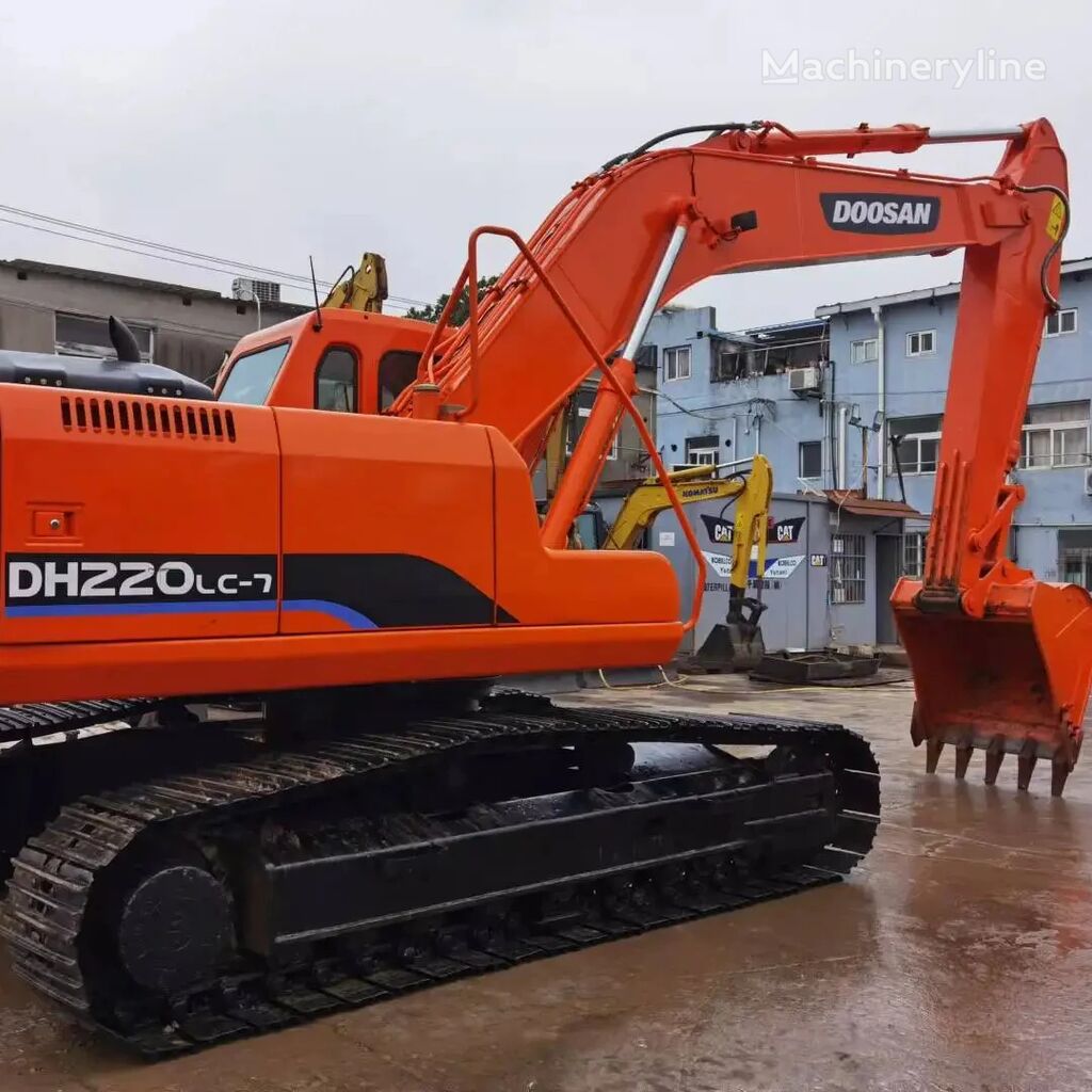 Novi Doosan Dx225LC bager guseničar