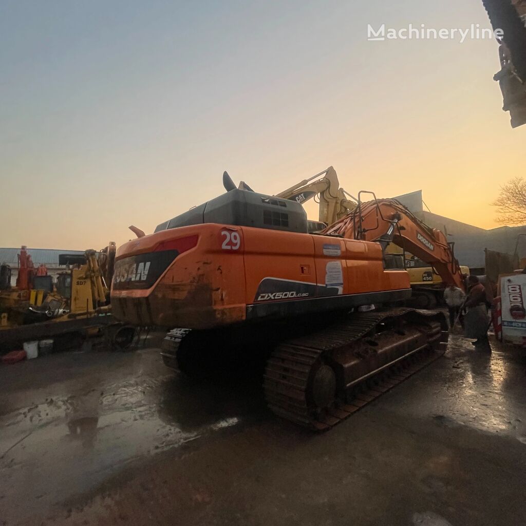 Novi Doosan Dx420LC bager guseničar