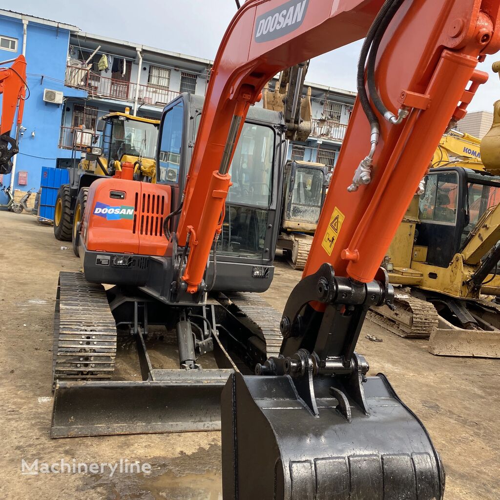 Novi Doosan Dx60 mini bager