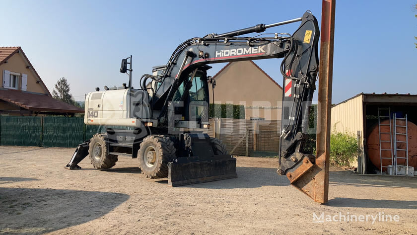 Hidromek HMK 140 W with Engcon hydr. quickcoupler bager točkaš