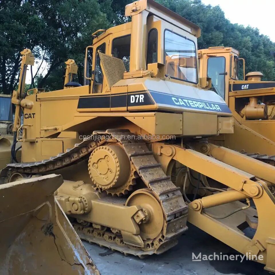 Caterpillar CAT D7R buldožer