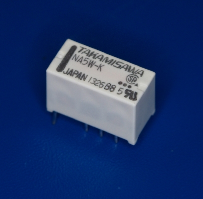 Relej, 2 X ON/OFF, DPDT, 2A, 5V, 178Ω, (Takamisawa) Fujitsu