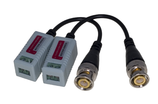 CCTV BNC pigtail video balun via CAT5e cable pair