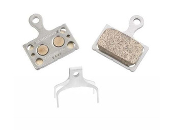 SHIMANO PLOČICE ZA DISK SHIMANO METAL PAD W/O FIN K04S PAD SPRING 1 Par INDPACK IBPK04SMXA