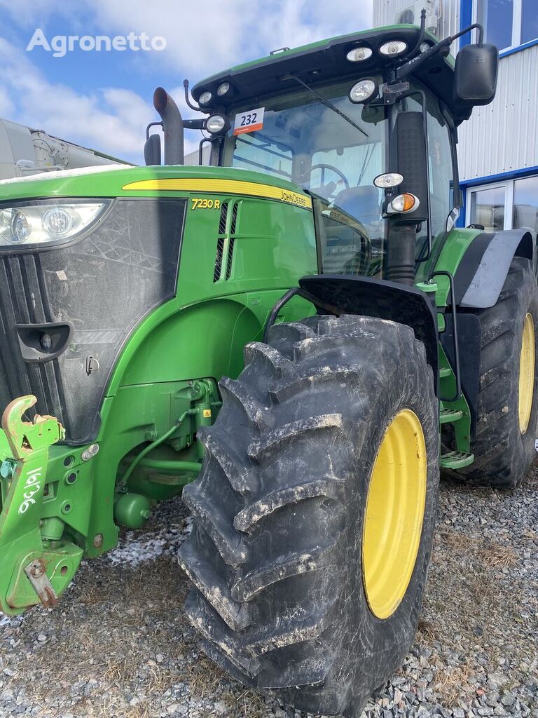 John Deere 7230 R traktor točkaš