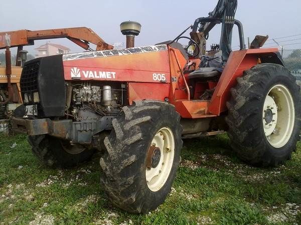 Valmet 805 para peças traktor točkaš po rezervnim delovima