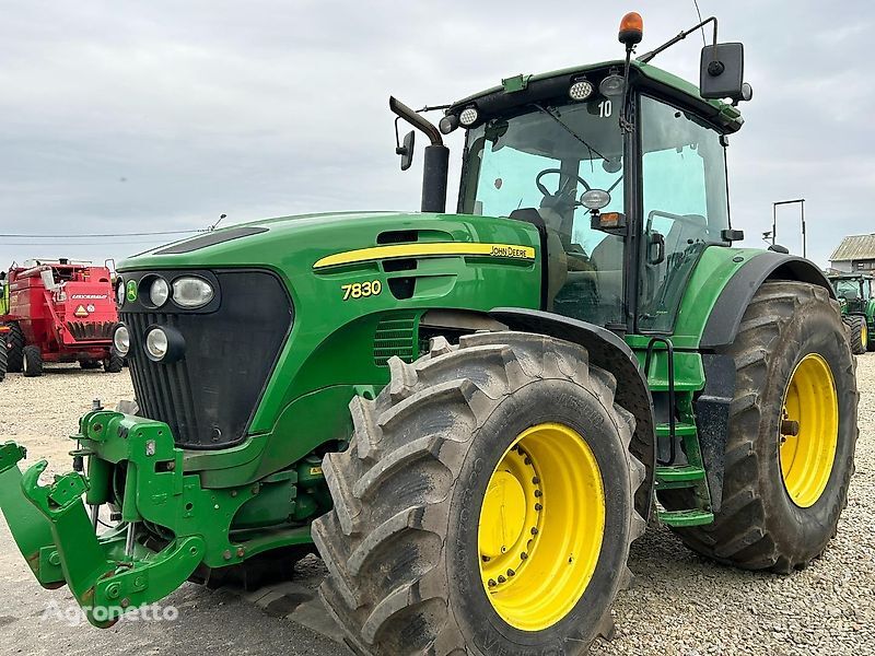 John Deere 7830 traktor točkaš