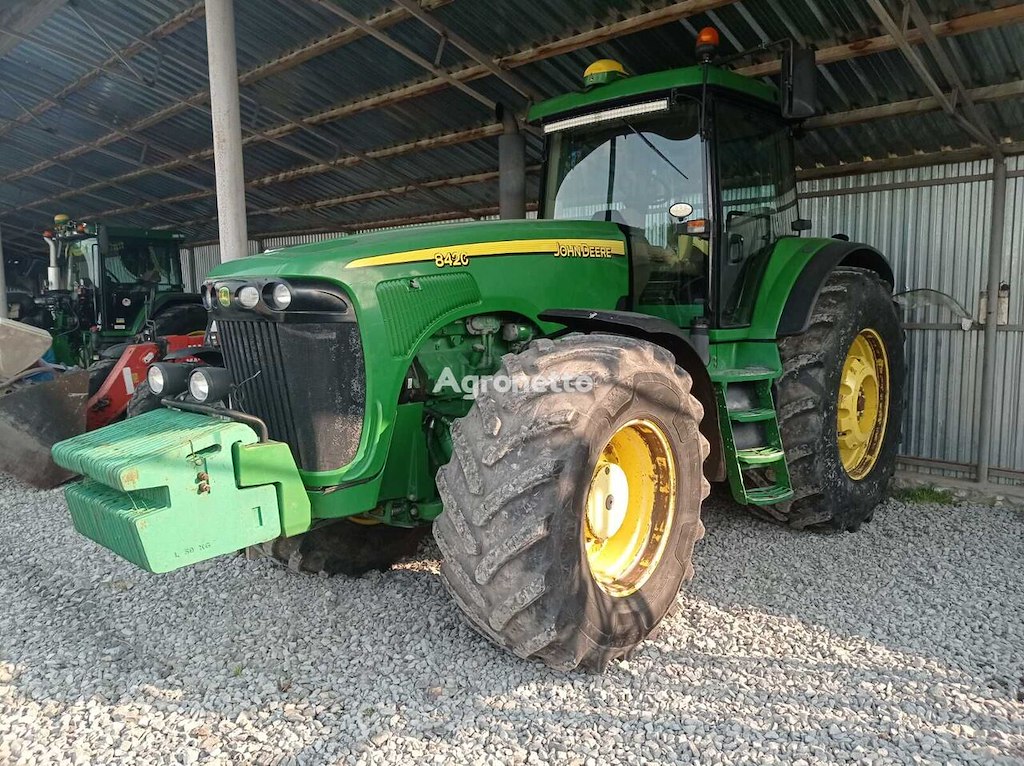 John Deere 8420 traktor točkaš