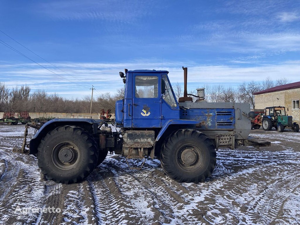 HTZ T-150 traktor točkaš
