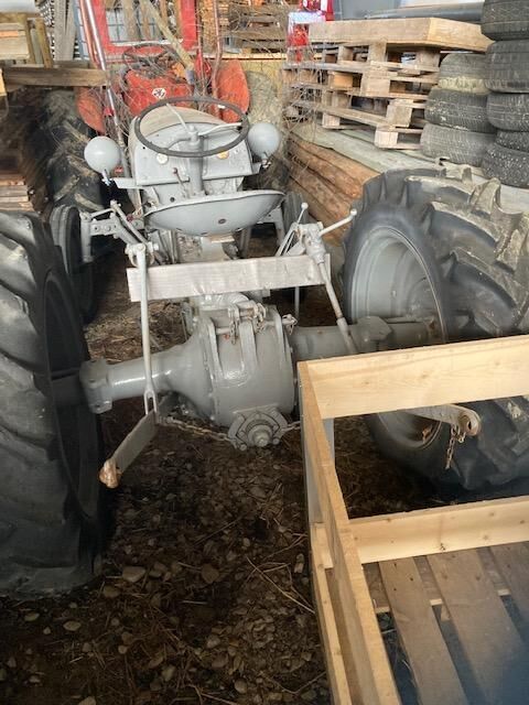 Prodaje se Gråtass traktor točkaš na aukciji