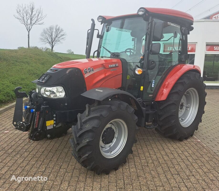 Case IH Farmall 65 A traktor točkaš