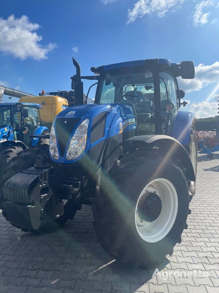 Novi New Holland 6090 traktor točkaš