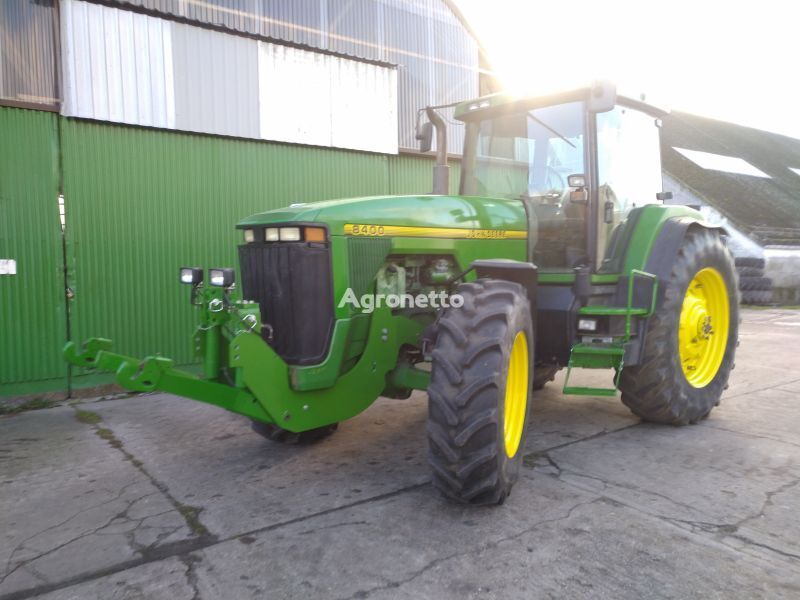 John Deere 8400 traktor točkaš