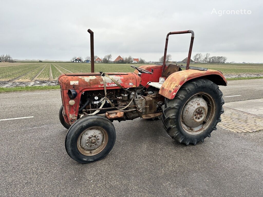 Massey Ferguson 35 traktor točkaš