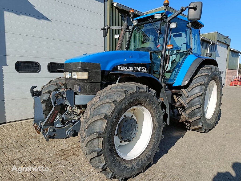 New Holland TM150 Supersteer Range Command traktor točkaš