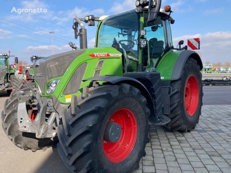 Fendt 724 VARIO GEN6 PROFI+ SETT.2 traktor točkaš