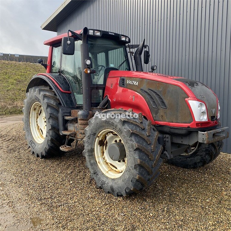 Prodaje se Valtra T 153 traktor točkaš na aukciji