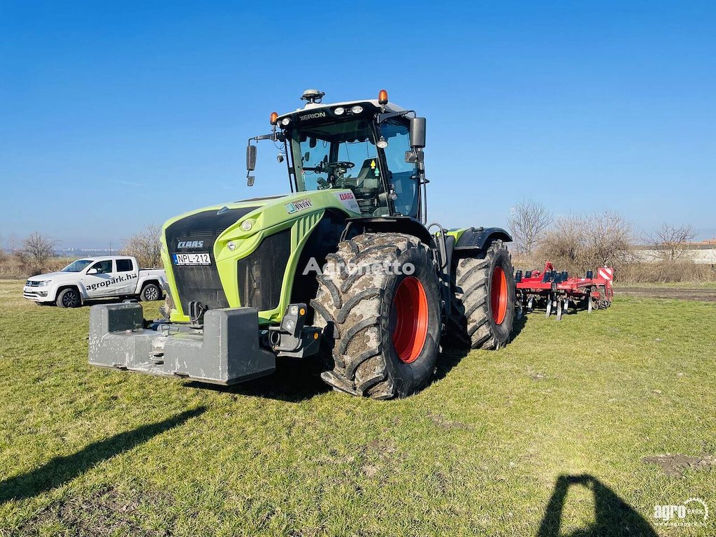 Claas Xerion 4000 TRAC traktor točkaš
