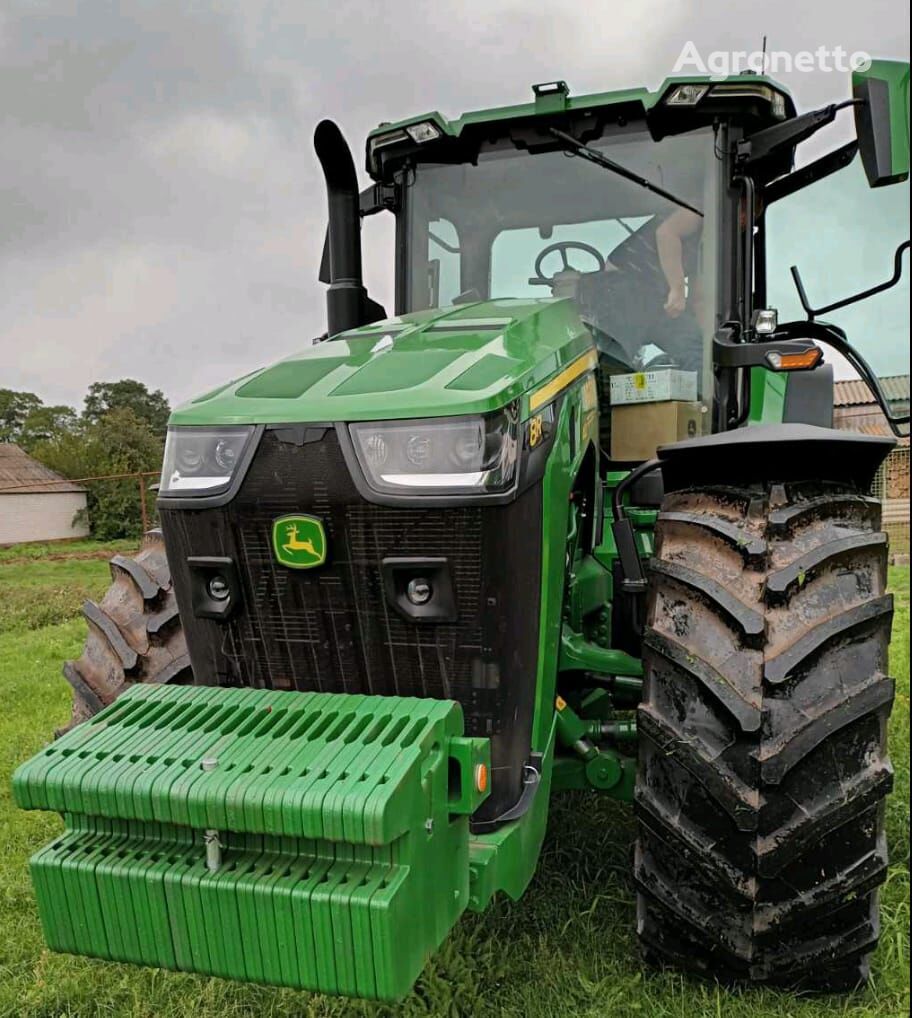 Novi John Deere 8R410 traktor točkaš