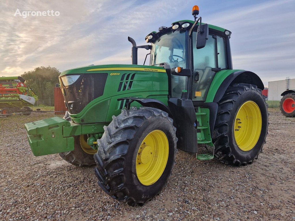 John Deere 6195 M traktor točkaš