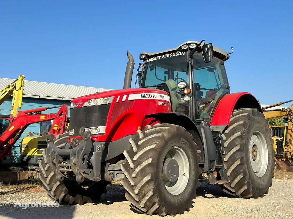 Massey Ferguson 8670 traktor točkaš