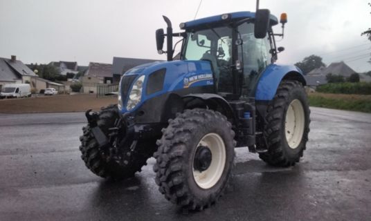New Holland T7.200 traktor točkaš
