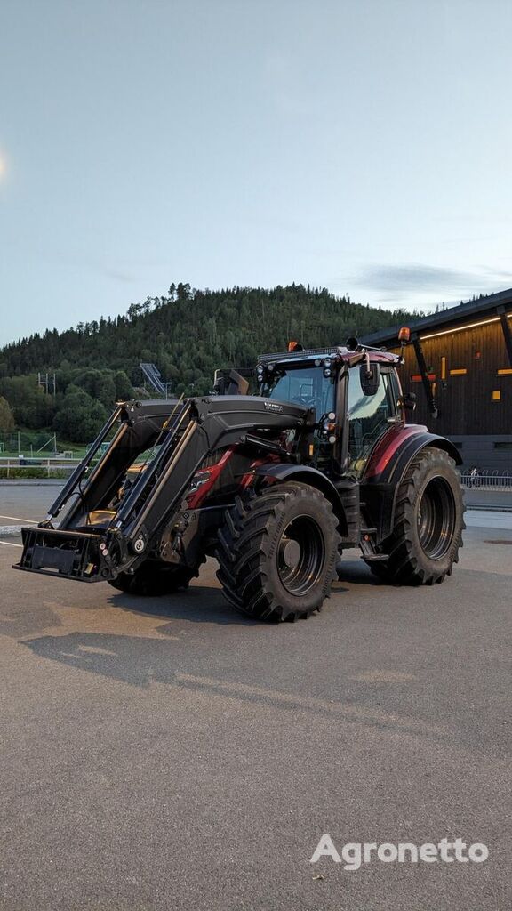 Prodaje se Valtra T235 traktor točkaš na aukciji