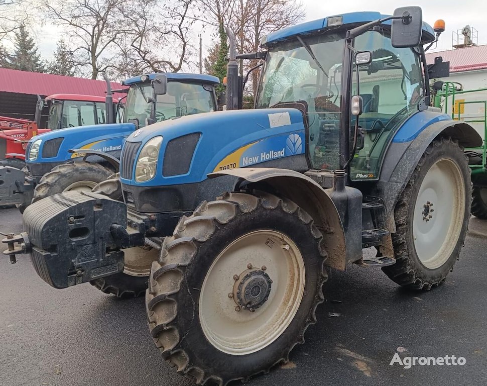 New Holland T6070 traktor točkaš