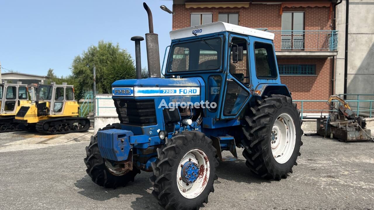 Ford 7700 traktor točkaš