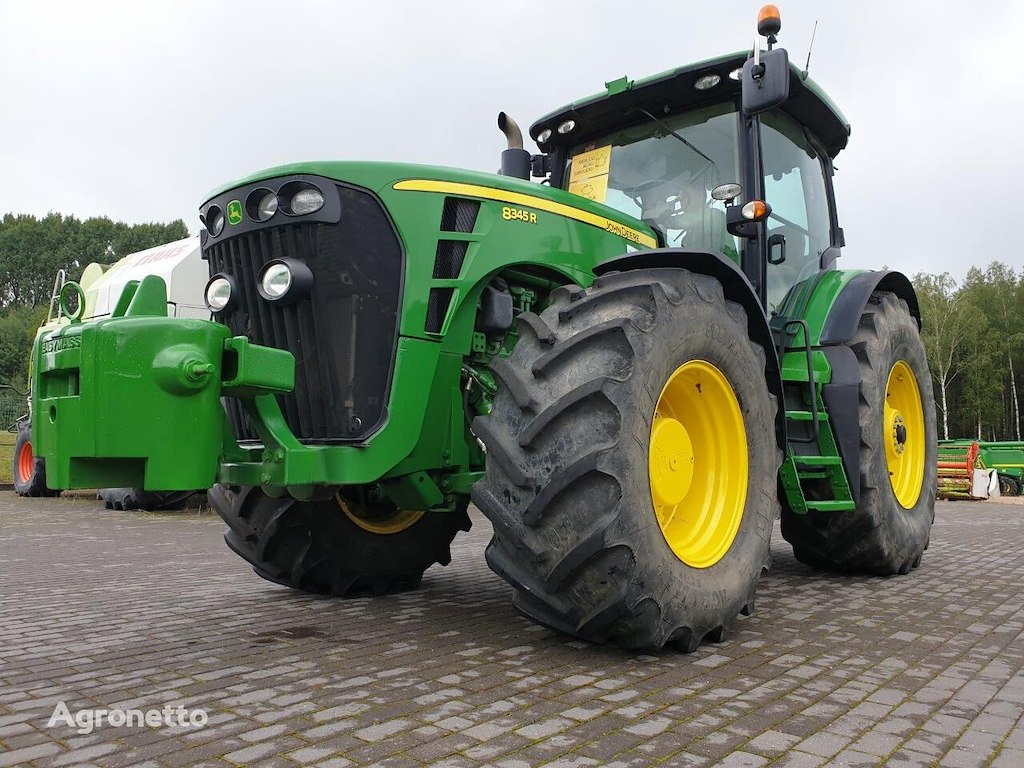 John Deere 8345R traktor točkaš