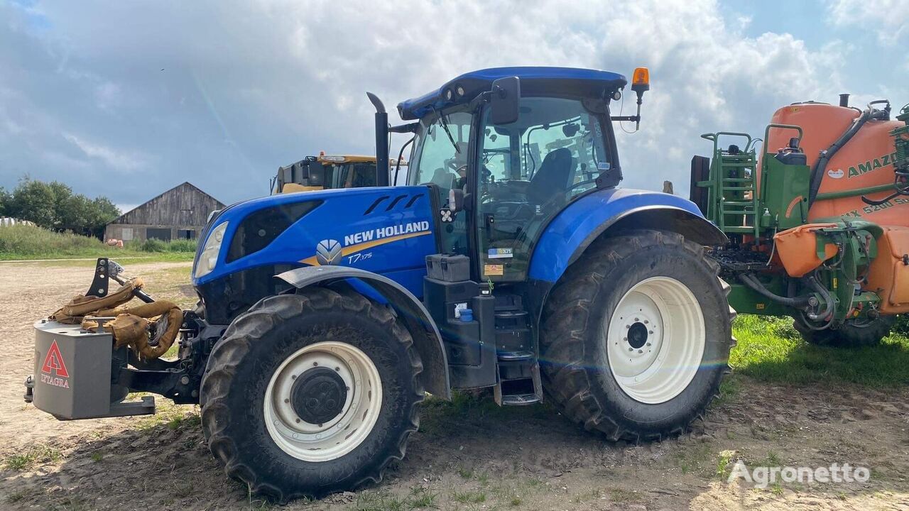 New Holland T7.175 traktor točkaš