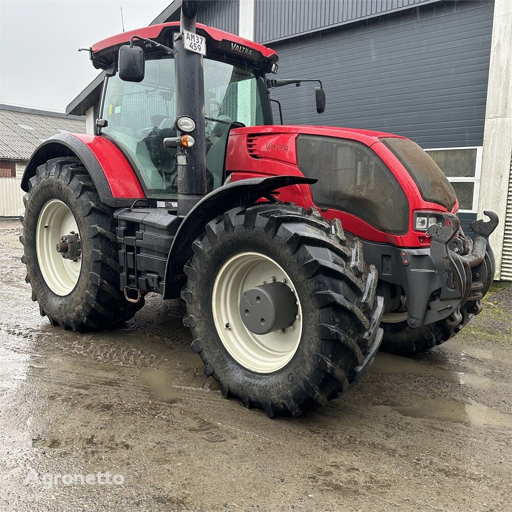 Prodaje se Valtra S353 traktor točkaš na aukciji