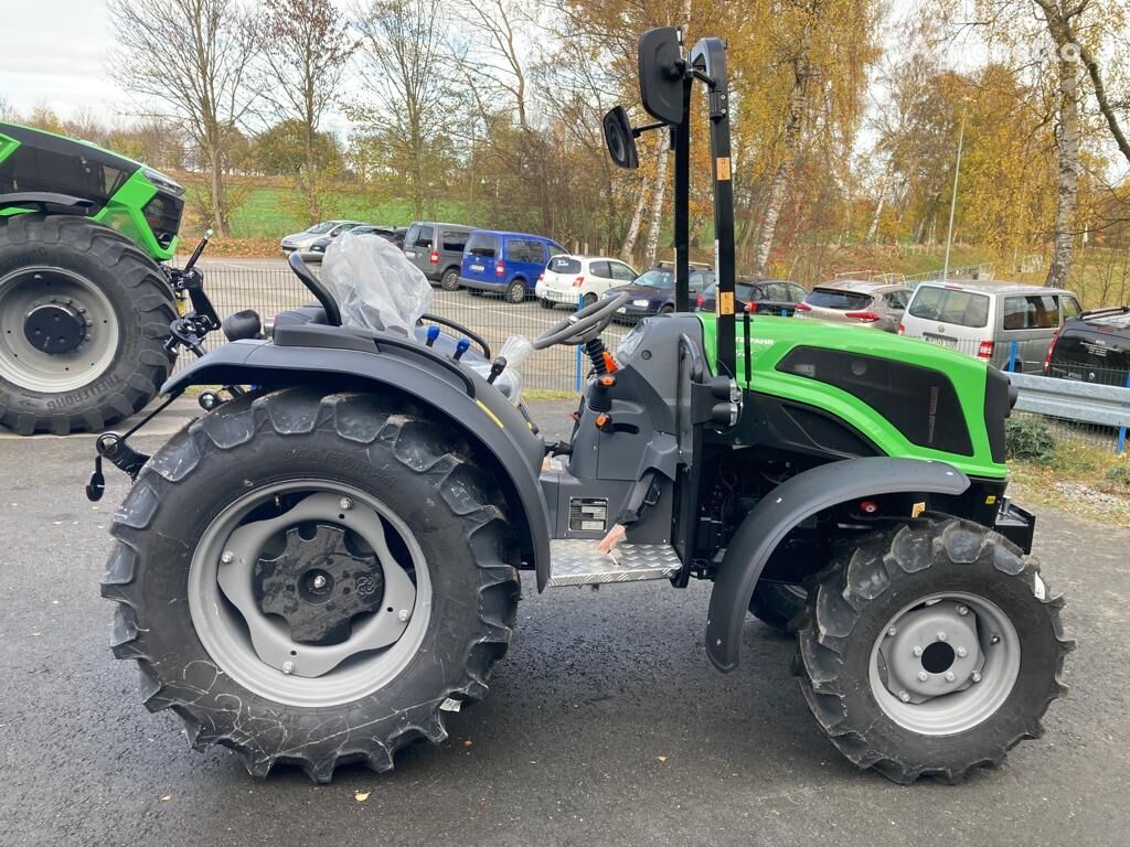 Novi Deutz-Fahr 3050 traktor točkaš