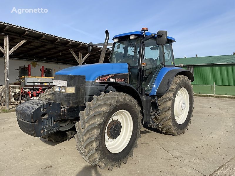 New Holland TM190 traktor točkaš