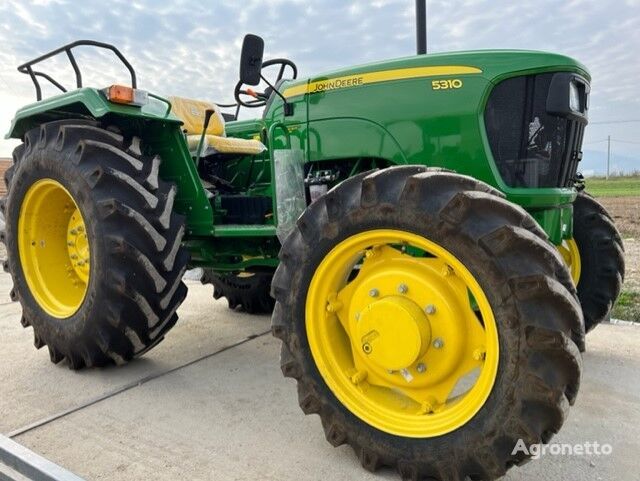 Novi John Deere 5310 traktor točkaš