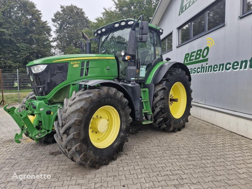 John Deere 6230R traktor točkaš