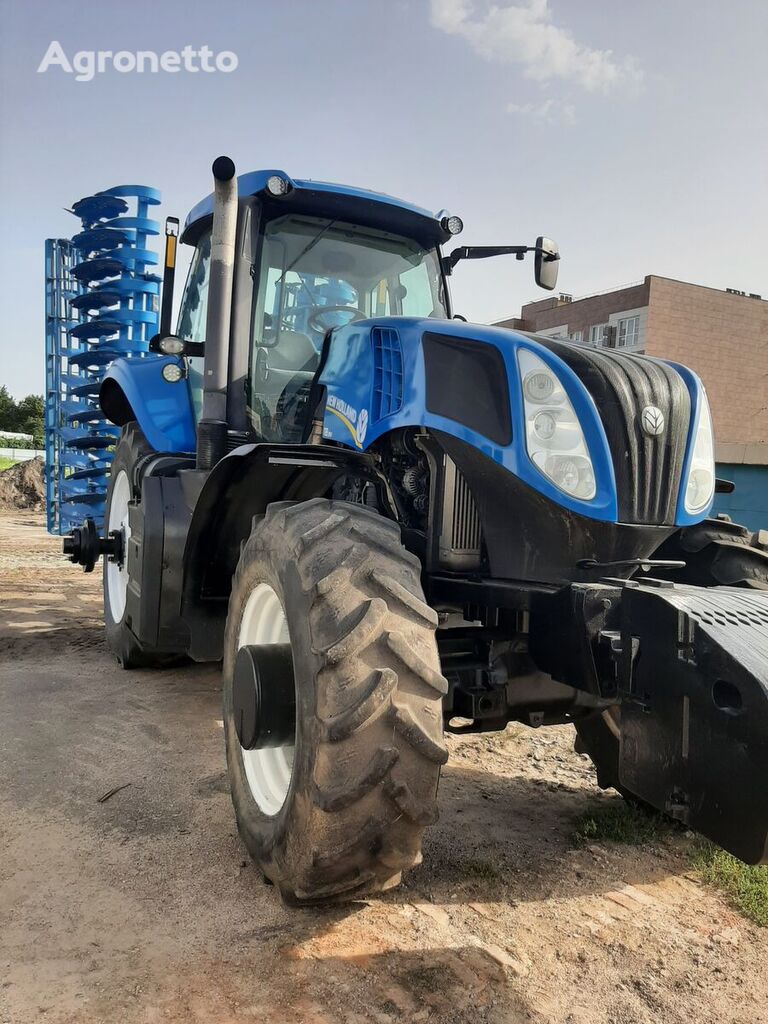 New Holland T 8.390 traktor točkaš