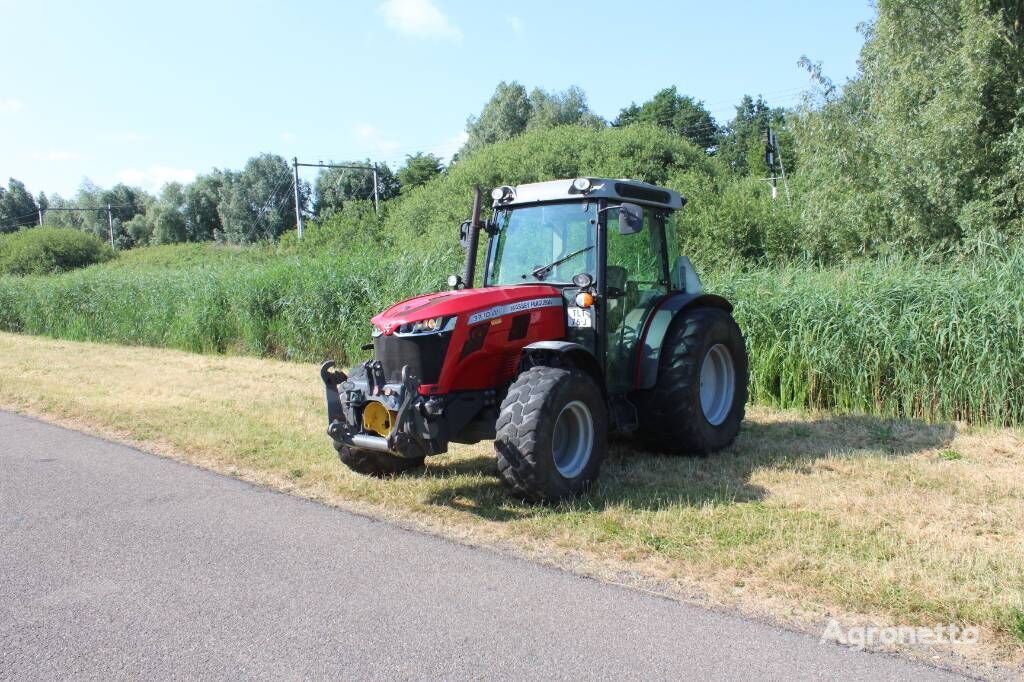 Massey Ferguson WF3710 Efficiënt traktor točkaš