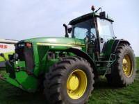 John Deere 8410 traktor točkaš