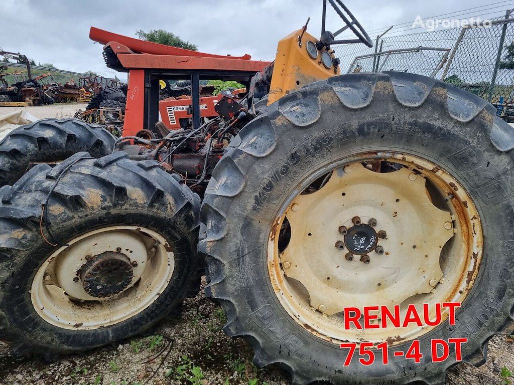 Renault 751-4 PARA PEÇAS traktor točkaš po rezervnim delovima