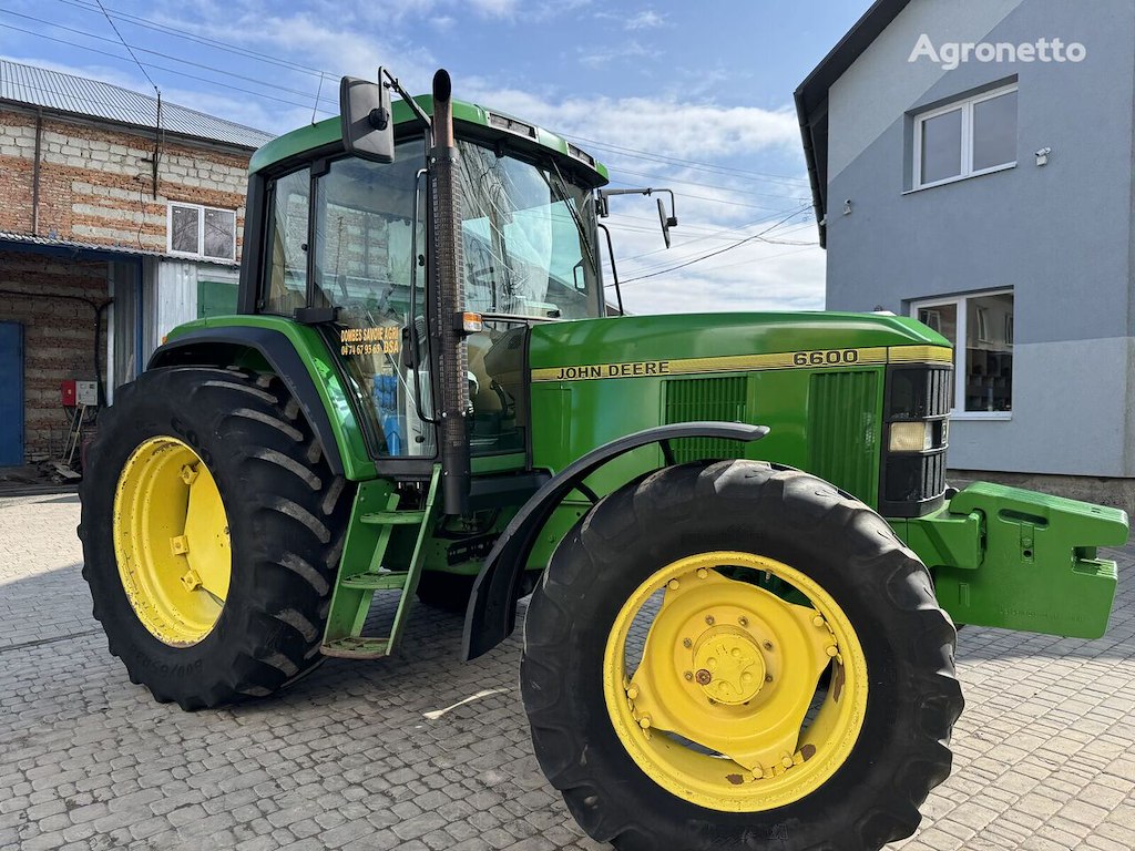 John Deere 6600 traktor točkaš