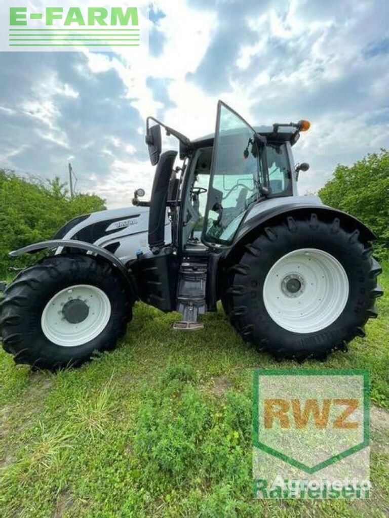 T214 d traktor točkaš