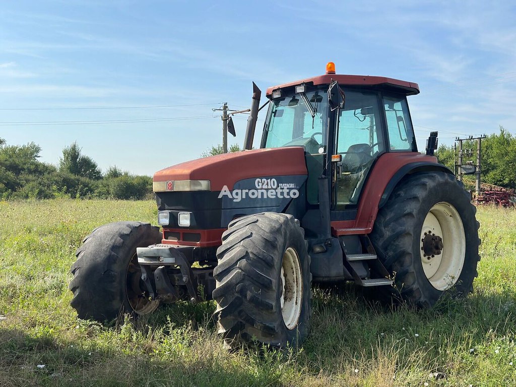 New Holland G210 traktor točkaš