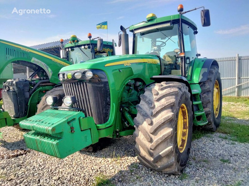 John Deere 8420 traktor točkaš