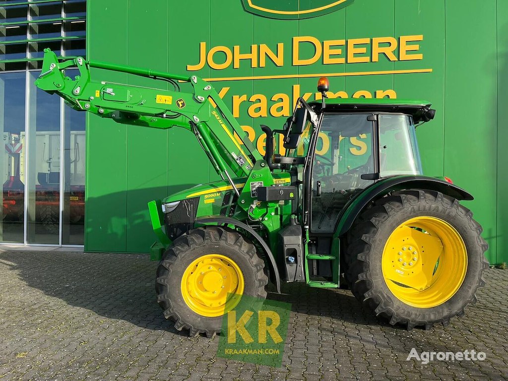 Novi John Deere 5090M traktor točkaš