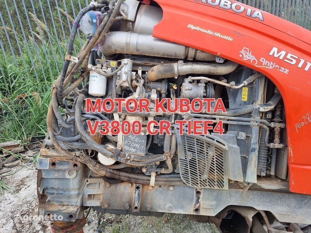 Kubota M5111 Motor v traktor točkaš po rezervnim delovima
