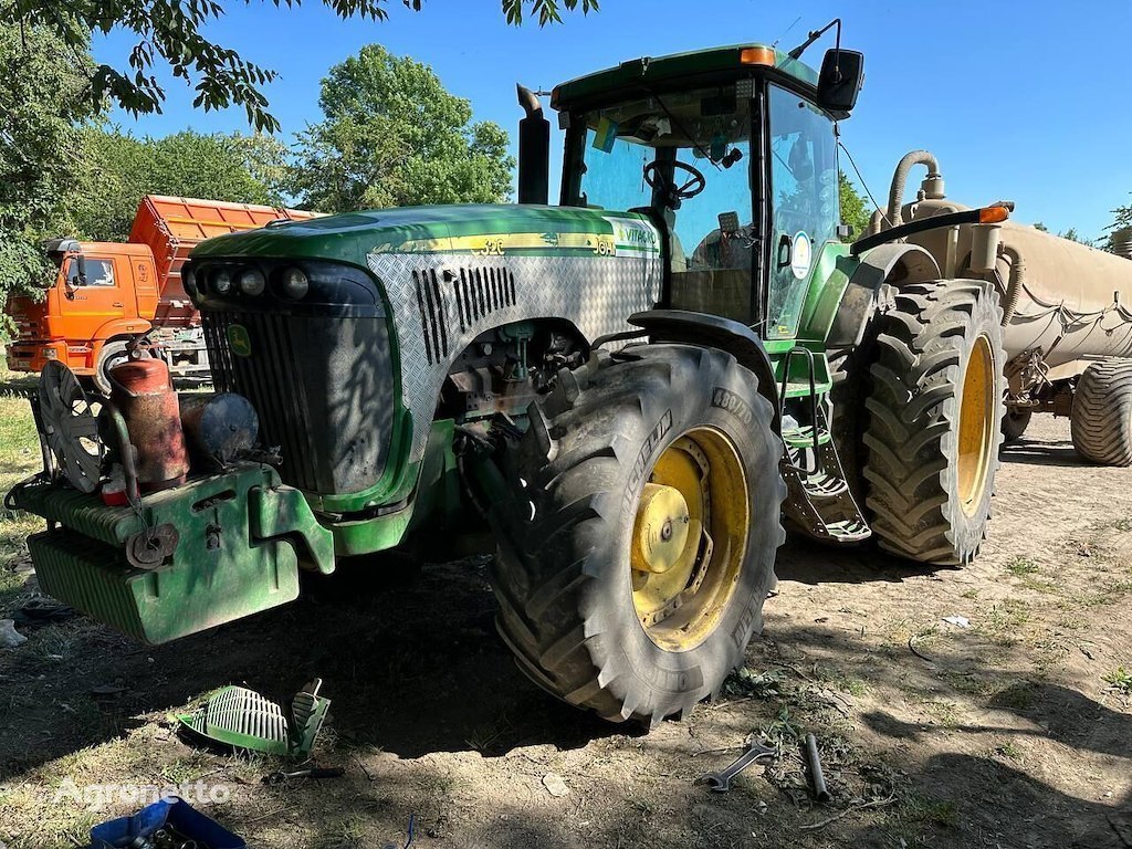 John Deere 8520 traktor točkaš