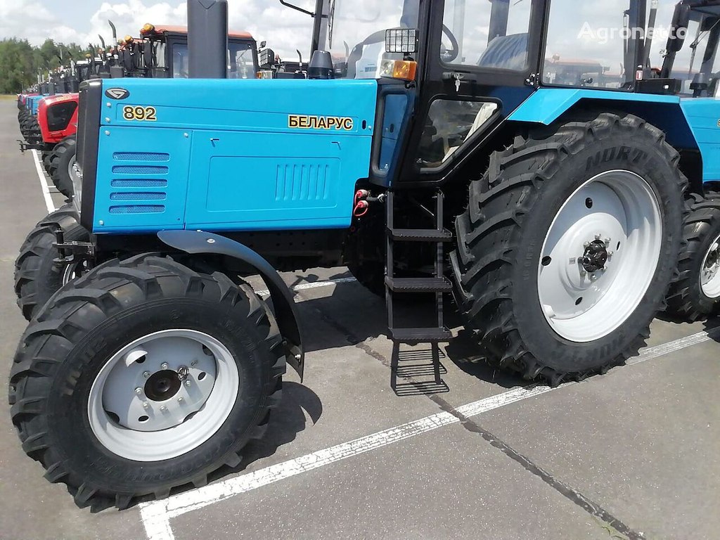 Novi MTZ BELARUS 892 traktor točkaš