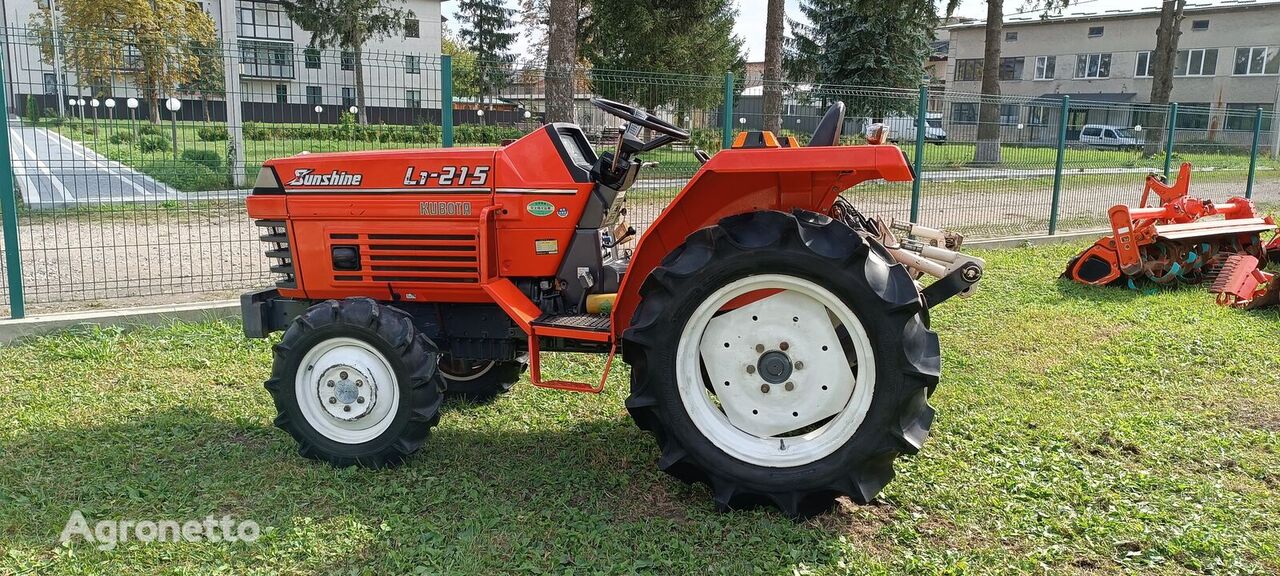 Kubota L1.215 mini traktor