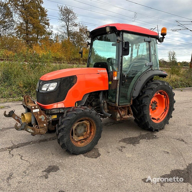 Prodaje se Kubota M8540 N-C mini traktor na aukciji